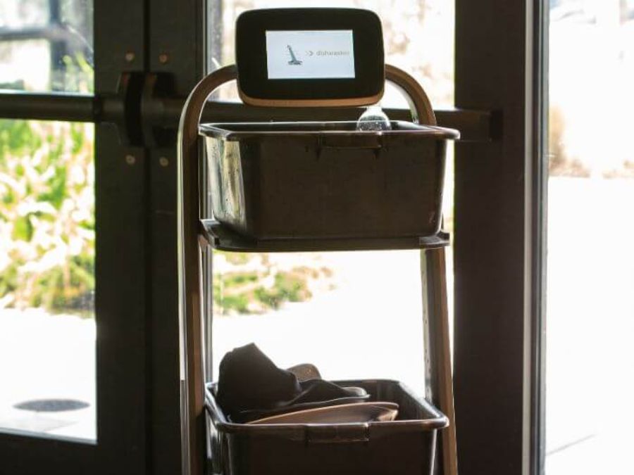 X1 Food Delivery Robot Busser | SoftBank Robotics America